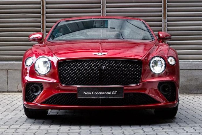 Siêu xe Bentley Continental GT V8 2020 thể thao và sang hơn – Baoxehoi
